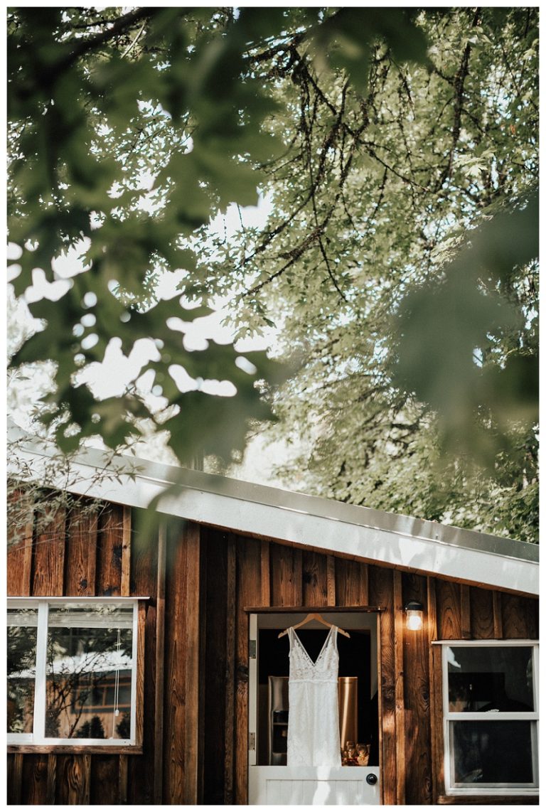 Lloyd and Jessie // Sunwolf Cabins Squamish Intimate Wedding - taliah ...